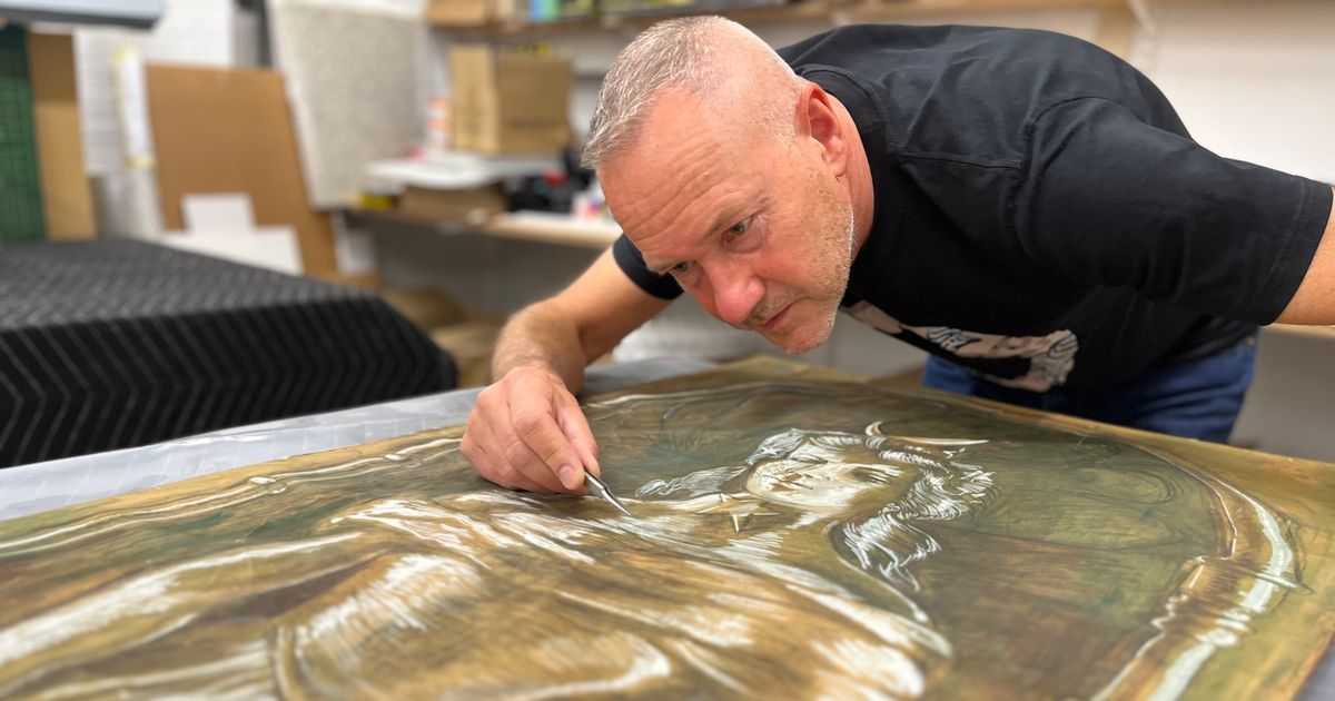 News | Night to remember as gallery’s goddess is conserved | Leeds ...