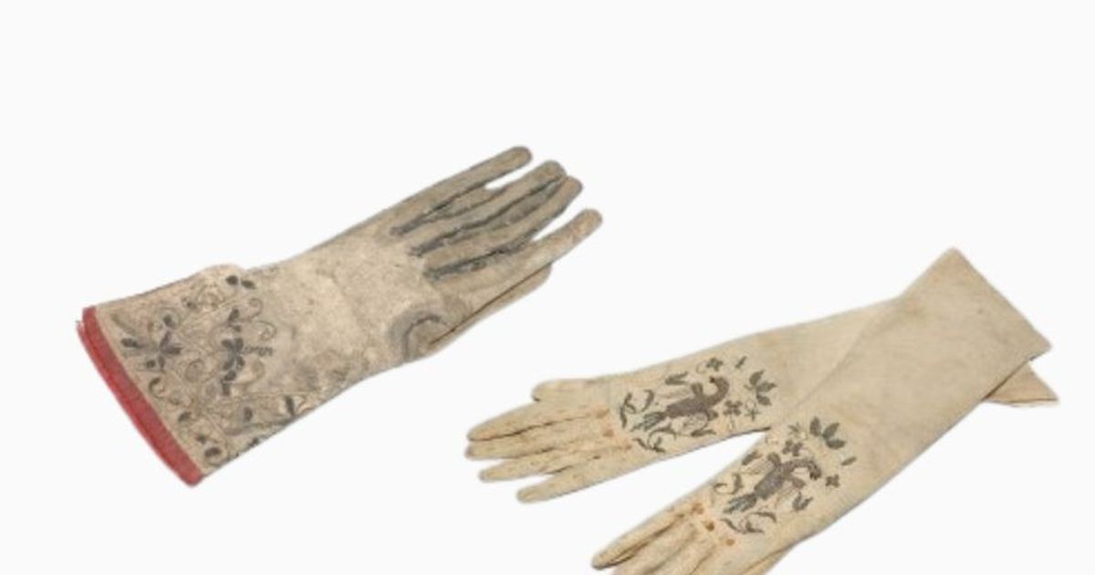Blog | Gloves: Fashion and Meaning | Leeds Museums and Galleries | Days ...