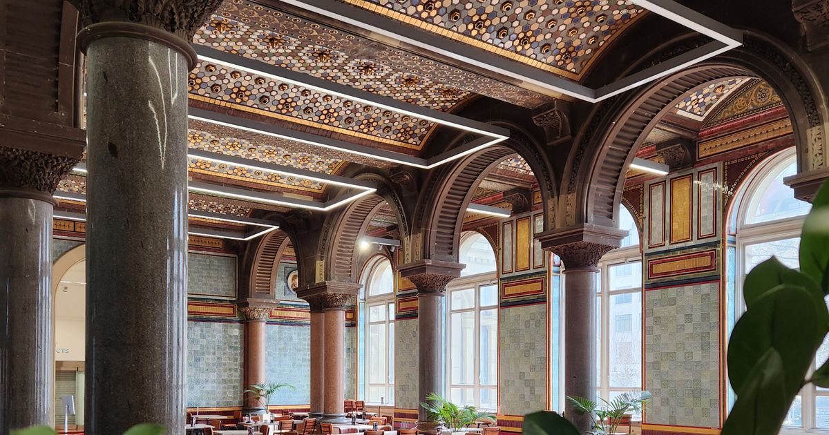 Tiled Hall Café at Leeds Art Gallery | Leeds Museums and Galleries ...